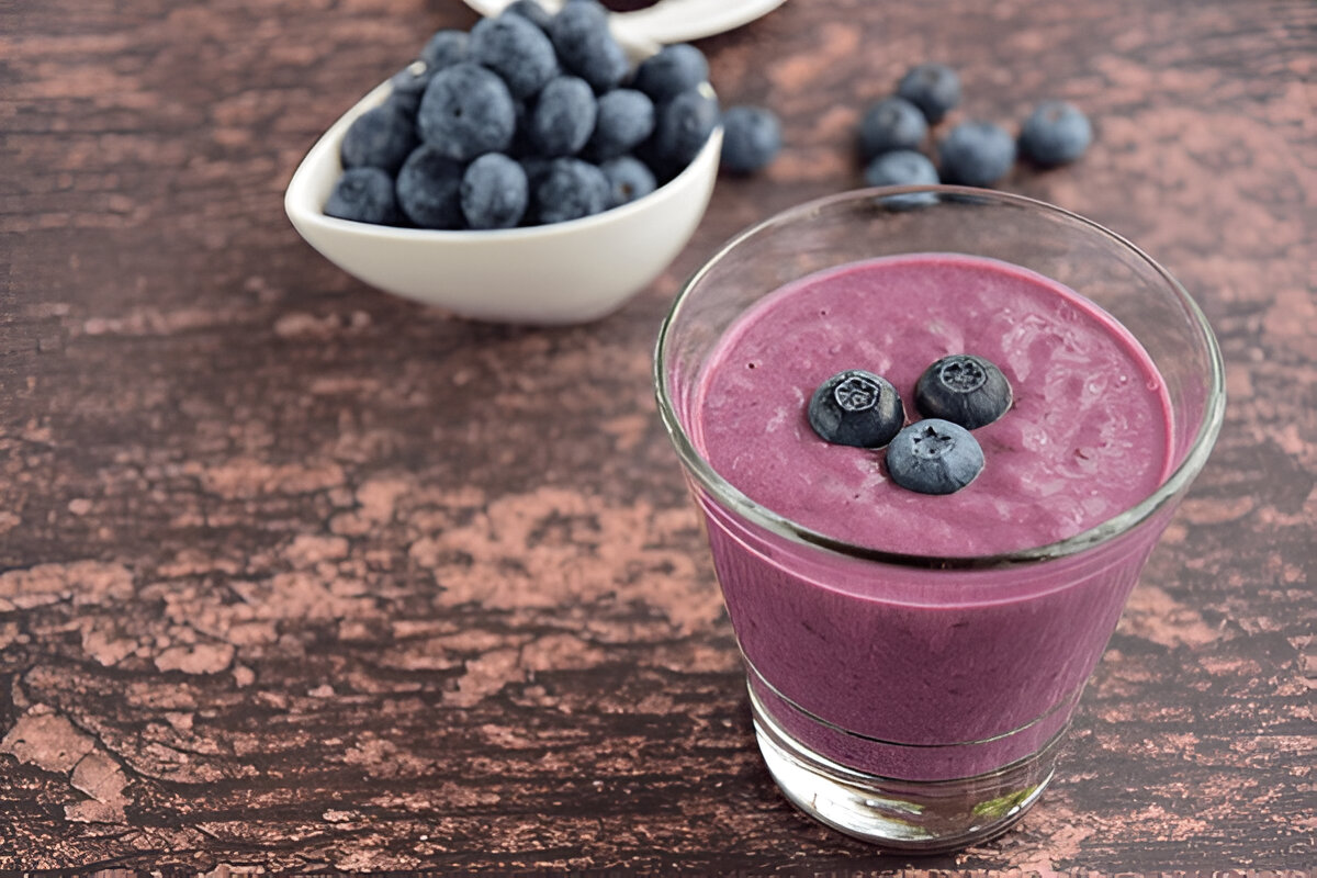 Blueberry Mango Smoothie - Blueberry Mango Smoothie